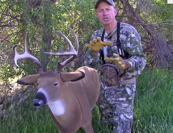 4 Deadly Ways To Stop A Buck For A Shot - HuntStand