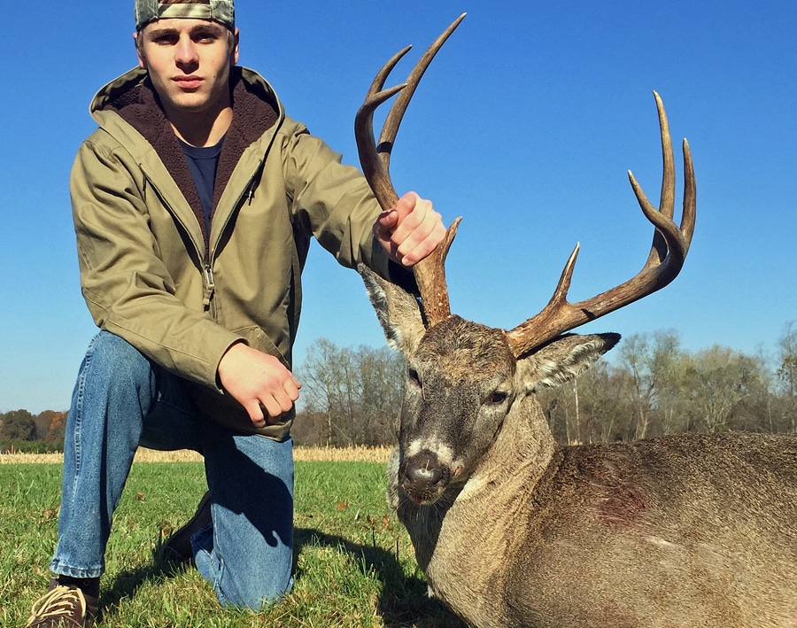 HuntStand Points Way To 8-Point Kentucky Stud - HuntStand