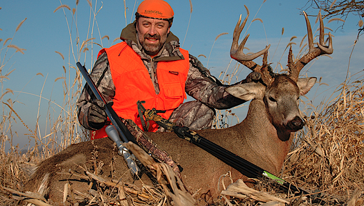7 Ways Rutting Bucks Evade Deer Hunters