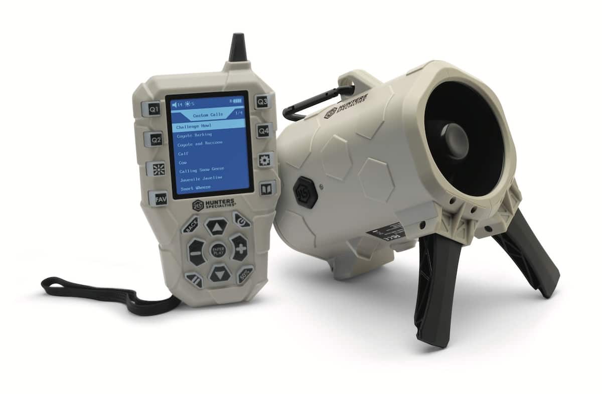 Howling for Coyotes: How to Hunt Coyotes During the Mating Season ...