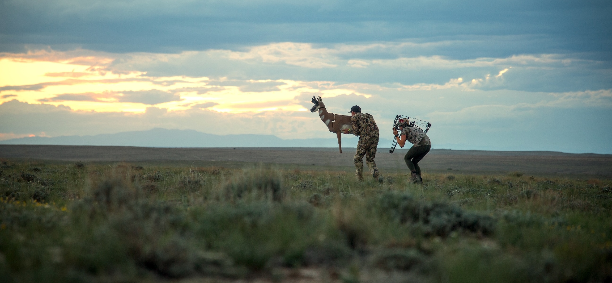 How to Decoy Pronghorn Antelope (August Through October) - HuntStand