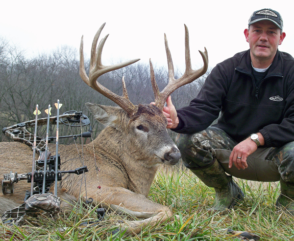 Hunting Buck Rubs and Scrapes in Late October - HuntStand