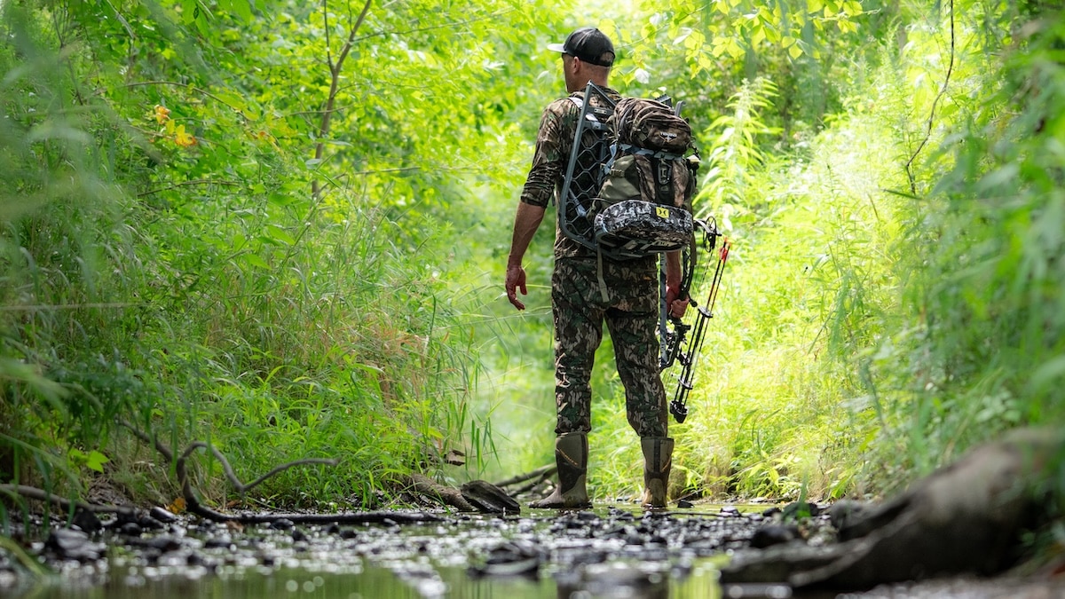 Elevate Christmas: Best Saddle and Treestand Kits for 7 Styles of Deer ...